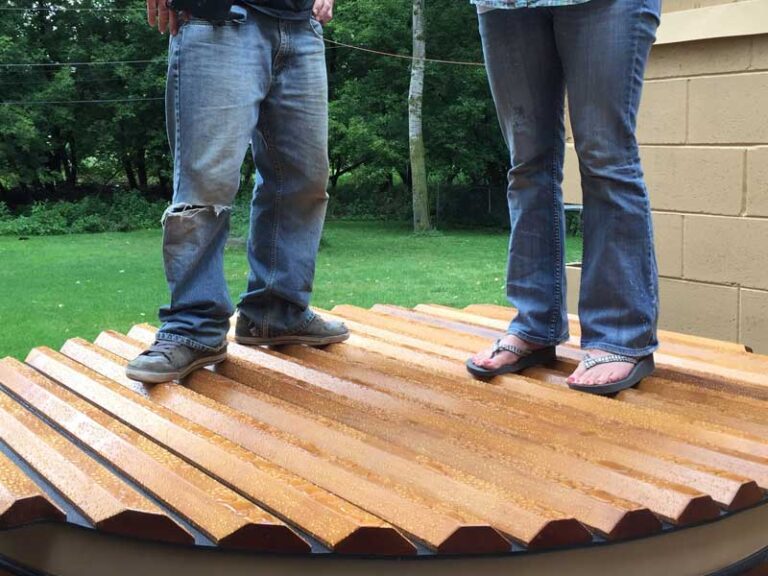 Insulating & Structural Cedar Hot Tub & Spa Roll-Up® Cover